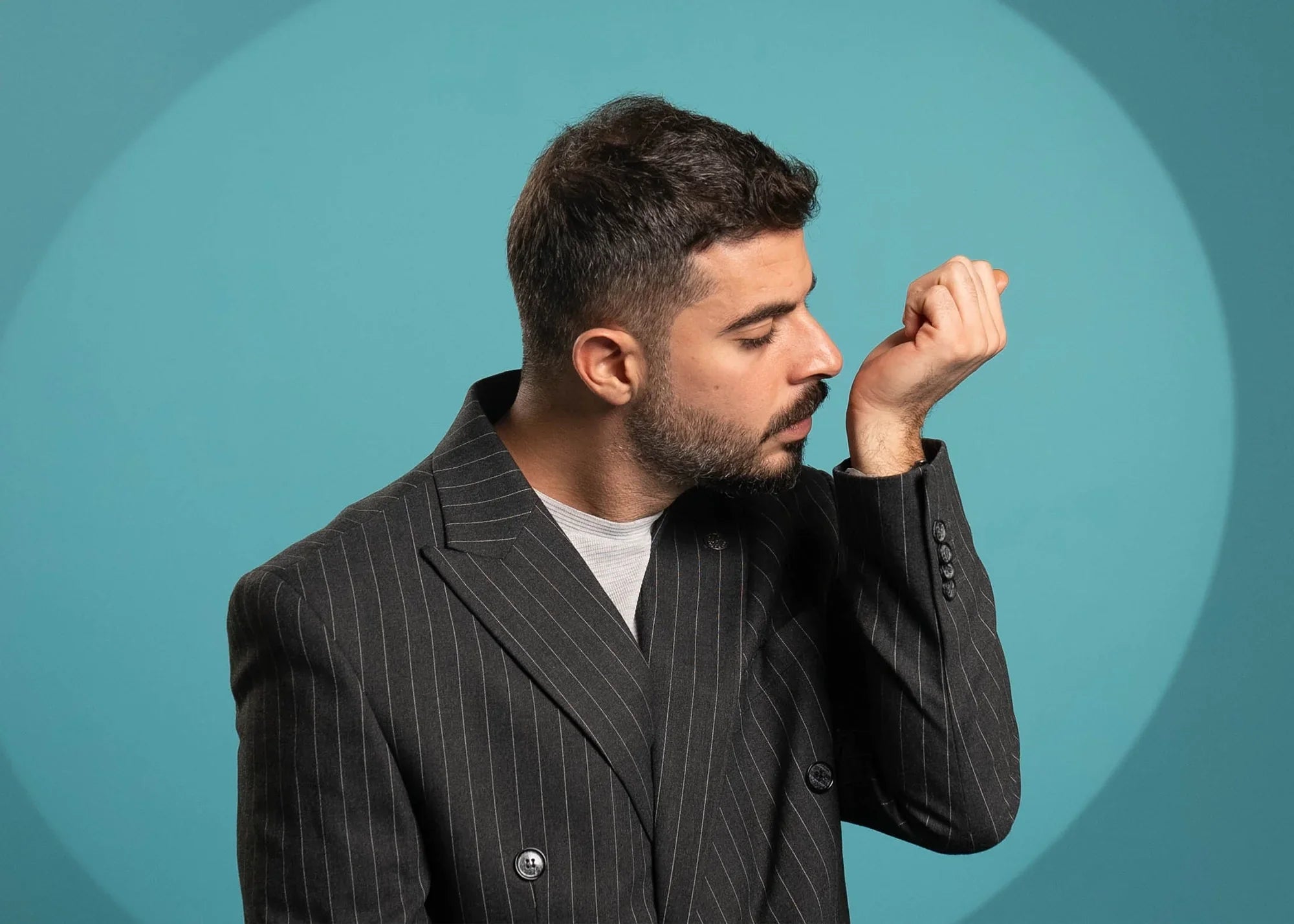 The Influence of Men's Perfumes on Confidence and Mood - Sewar